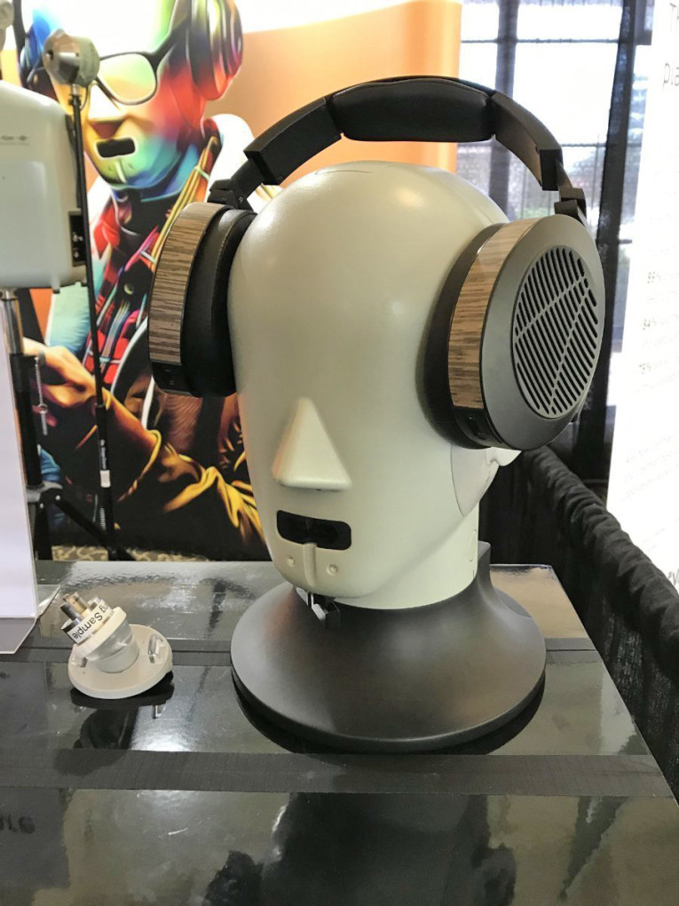 AES 2019 International Conference on Headphone Technology: It Should ...
