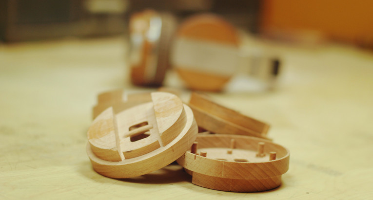 Timber Audio Releases Premium Wireless Headphones Using Solid Wood ...