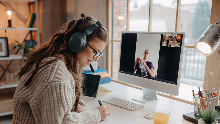 Creative Technology Launches LE Audio Ready Wireless Headphones ...