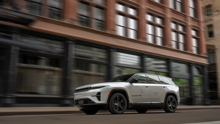 2024 Jeep Wagoneer S Launch Edition Features Exclusive McIntosh ...