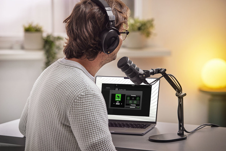 Røde Releases the PodMic USB with XLR and USB Outputs and Advanced ...