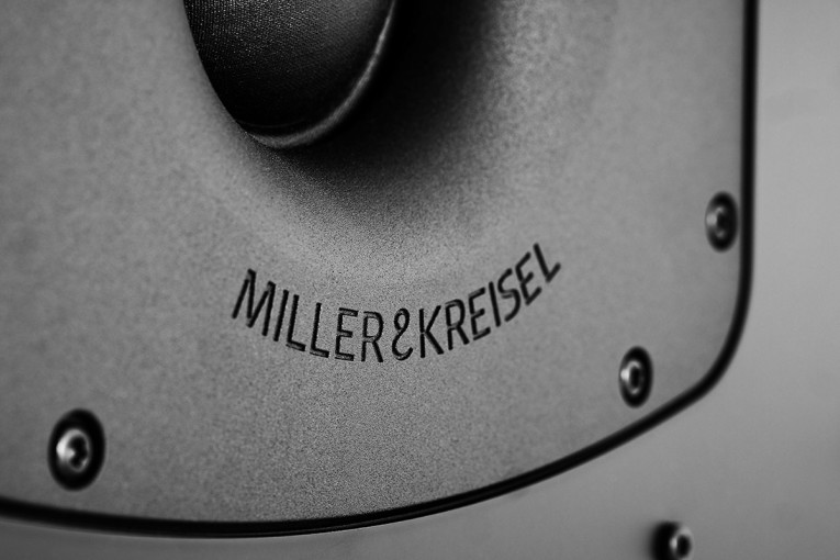 M&K Sound Unveils THX Certified Dominus IW500 Reference In-wall ...