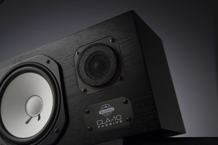 Avantone Pro Brings Back White Cone Classic Studio Monitors | audioXpress