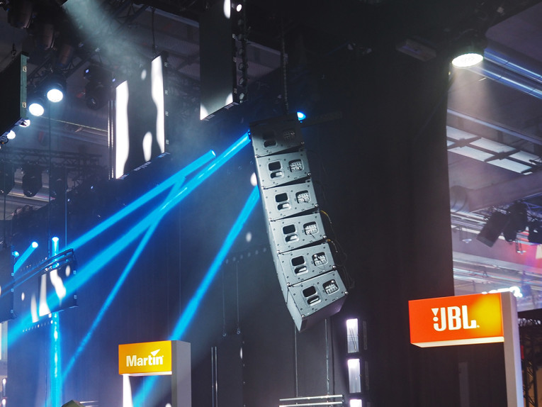 JBL Professional New VTX A12 Line Array Introduced at Prolight+Sound 2017 | audioXpress