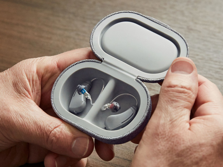 Bose Unveils SoundControl FDA-Cleared Direct-to-Consumer Hearing Aids ...
