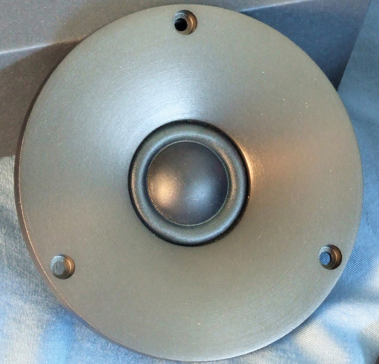 Test Bench: Beyma’s New NMF Series T-25S Silk Dome Tweeter | audioXpress