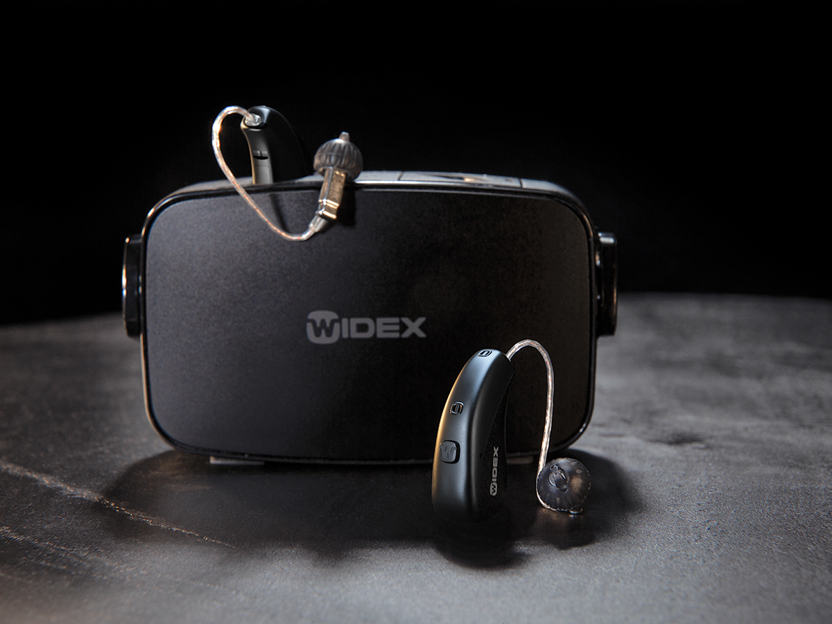 Fresh From the Bench: Widex Moment mRIC RD Hearing Aid | audioXpress