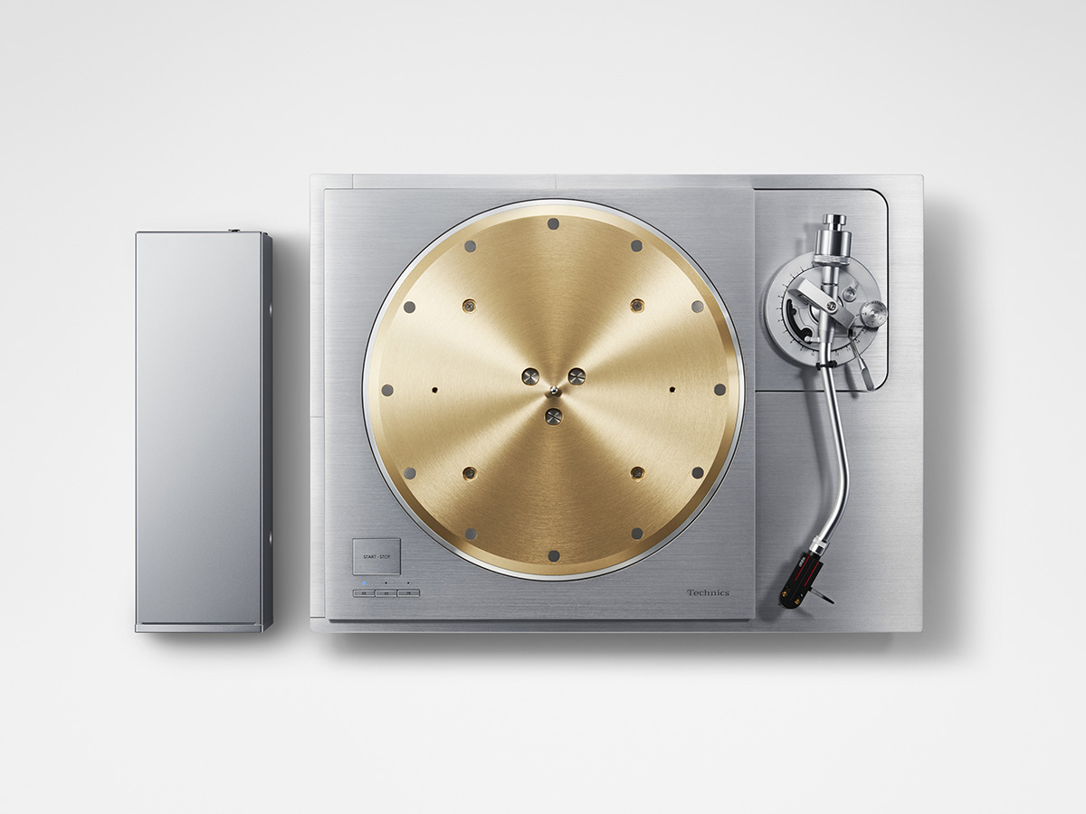 Technics Launches Two New Direct Drive Turntables in its Reference ...