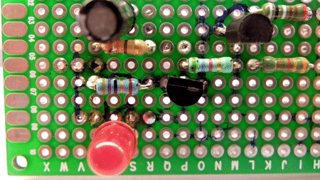 Bright Flashing LED – traditional analogue... | Elektor Magazine