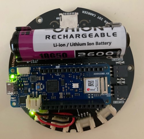 A Controller For Spotify: The Oplà IoT Kit Is (Almost) All You Need | Elektor Magazine