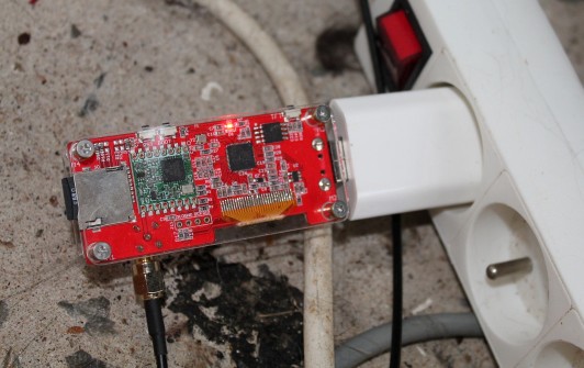 SenseLoRa by Makerfabs - Plug and Play IoT for Greenhouses | Elektor Magazine