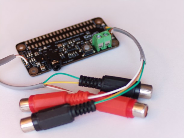 IQaudio Codec Zero Raspberry Pi Zero-Sized Audio I/O HAT (Review) | Elektor Magazine