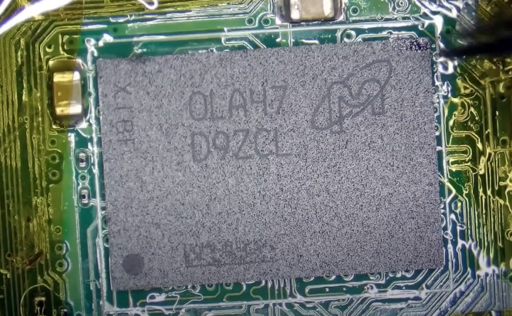 Raspberry Pi RAM Upgrade By Replacing SMD Chip | Elektor Magazine