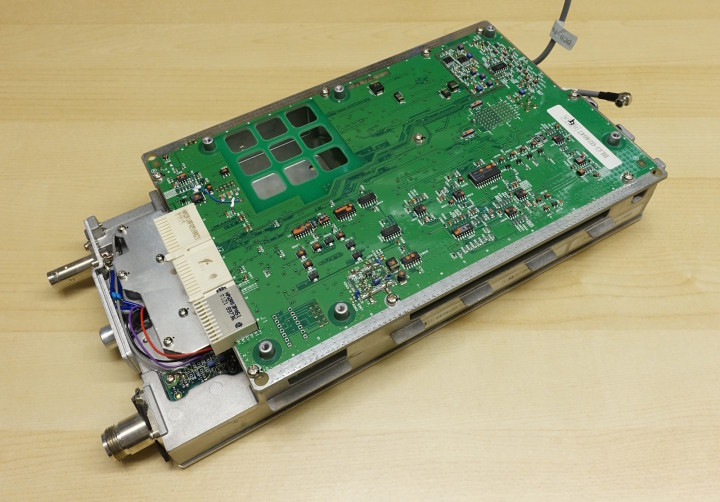 Elektor Lab Notes 21: Digital Music, Battery Testing, Test Equipment ...