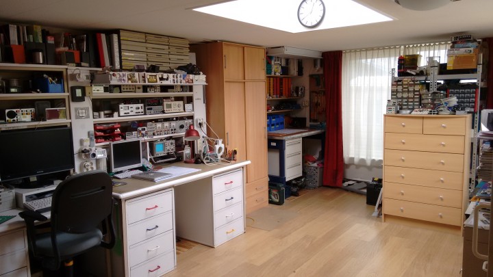 A Workspace for Do-It-Yourself Electronics Projects and Learning ...