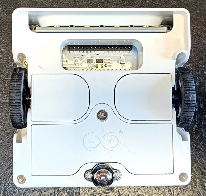 Arduino Alvik, a STE(A)M Education Game Changer? | Elektor Magazine