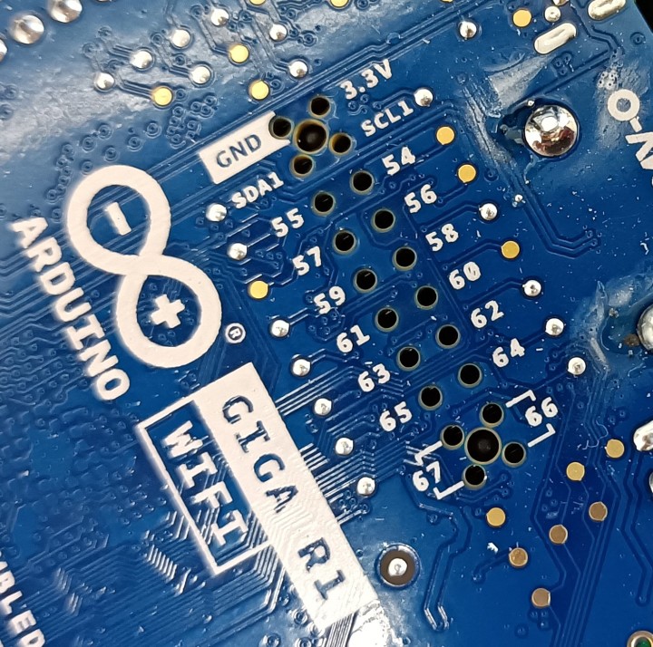 The Arduino Giga R1 WiFi, a Portenta H7 for Makers? A Review. | Elektor ...