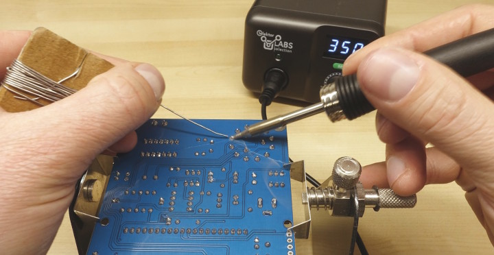 Elektor Soldering Station Review: Discover the AE970D with “Active Tip ...