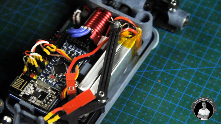 Build a 3D Printed Arduino RC Drift Car with a Smoke Effect! | Elektor ...