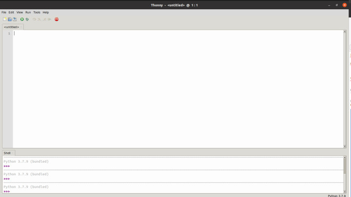 MakePython ESP32 Development Kit - Everything in a box | Elektor Magazine
