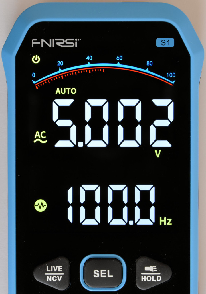 Das Fnirsi S1 Multimeter: Smart mit großem Display | Elektor Magazine