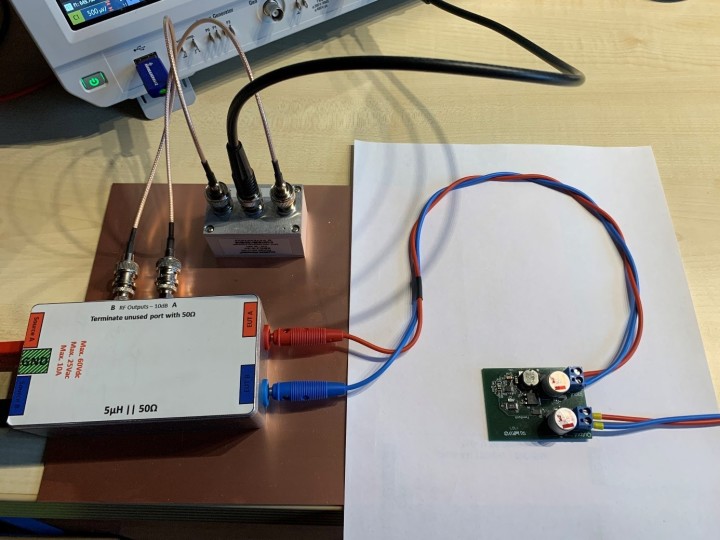 Dual DC LISN for EMC pre-compliance testing [210296] | Elektor Magazine