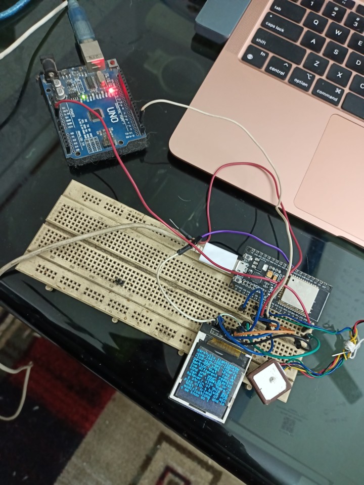 ESP32 Serial Terminal | Elektor Magazine