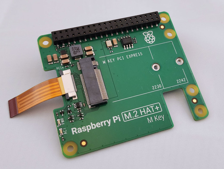 Raspberry Pi M.2 HAT+ uitgebracht | Elektor Magazine