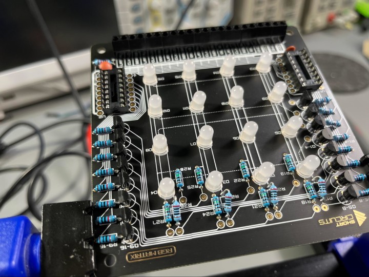 Arduino-compatibel elektronicaplatform van Short Circuits, een review ...
