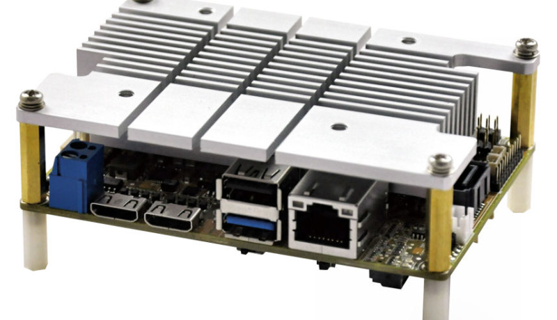 Hyper-BW – Pico-computer with two 4K-outputs | Elektor Magazine