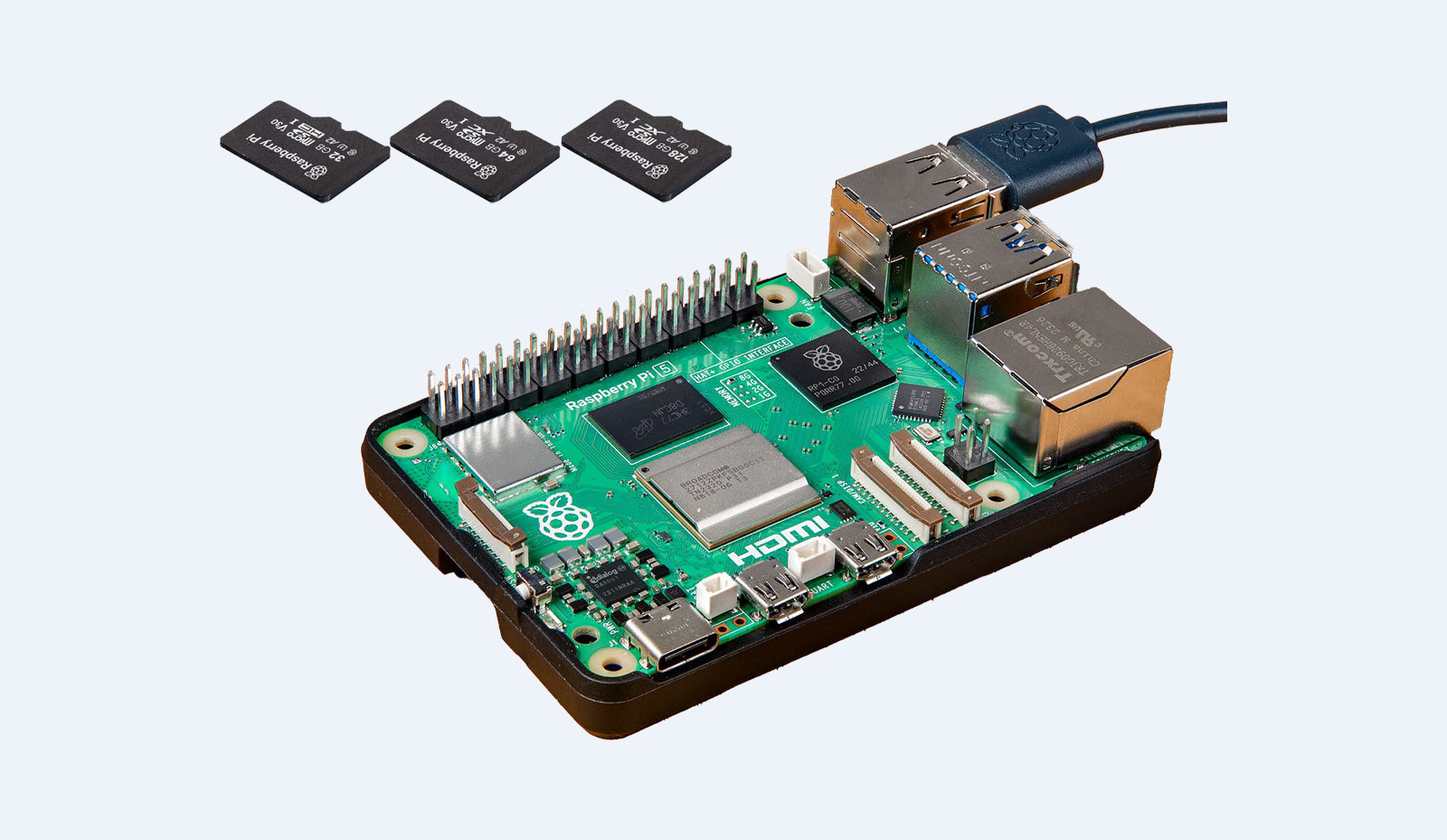 Raspberry Pi SD Cards and Raspberry Pi Bumper — New Accessories | Elektor Magazine