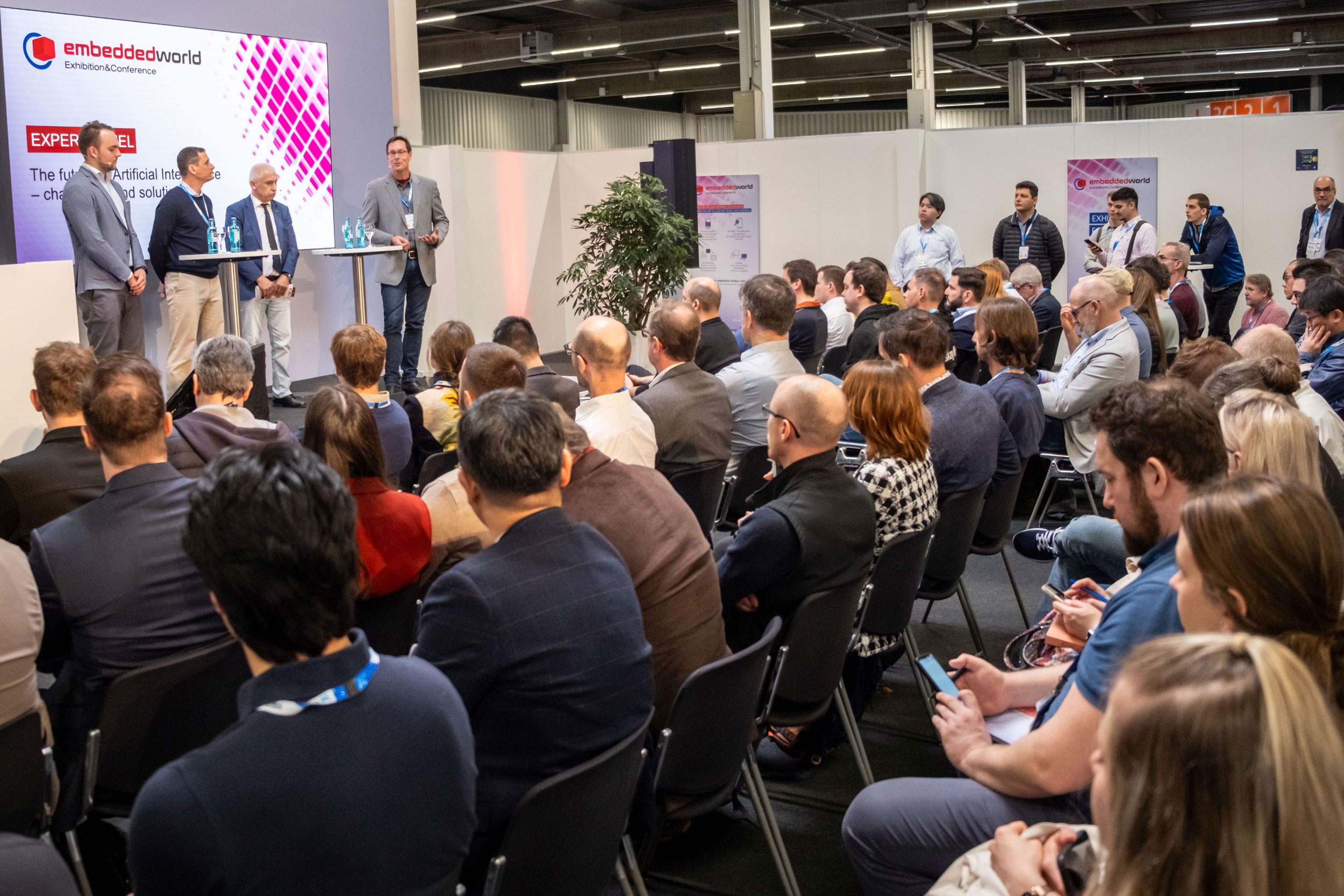 embedded world Conference and electronic displays Conference at ew25 | Elektor Magazine