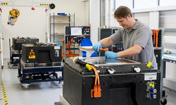 One Formula E battery for my home please | Elektor Magazine