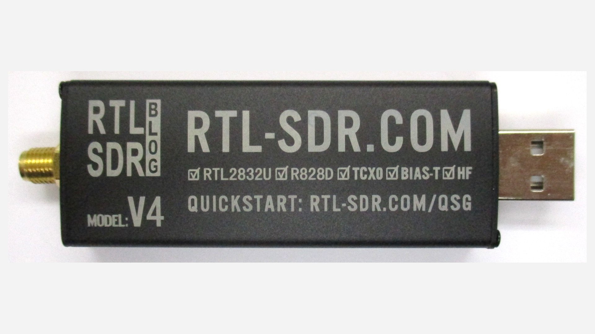 RTL-SDR Blog V4, Better Than V3? (review) | Elektor Magazine