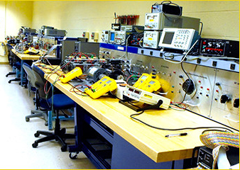 Crazy Xmas @ Elektor: Win home lab equipment worth €2,500 | Elektor ...