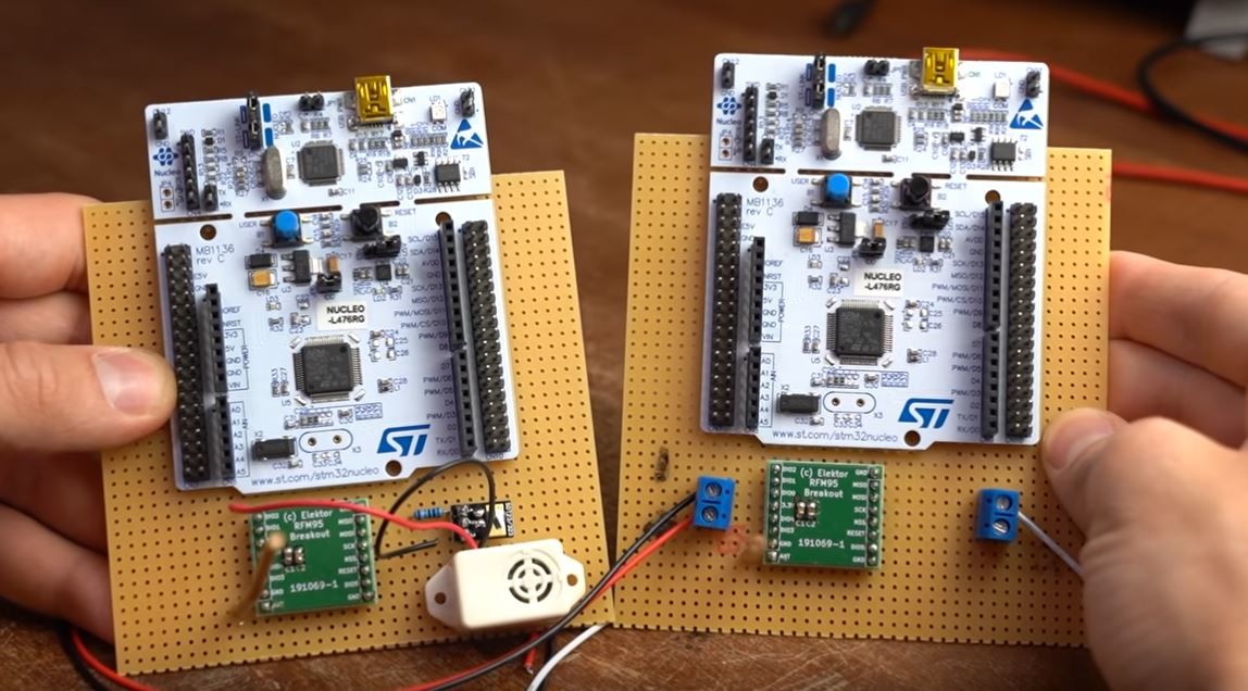 GreatScott! Builds a LoRa Alarm System | Elektor Magazine
