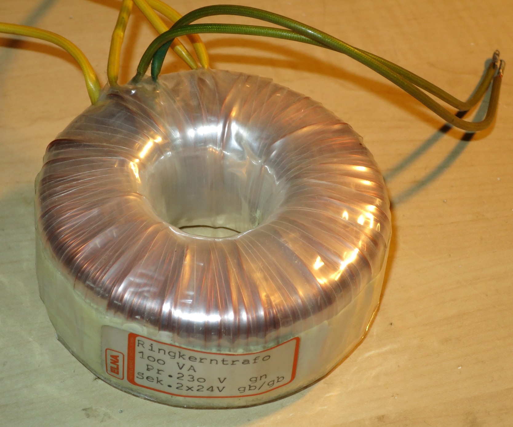 An In-Depth Look at Mains Transformers | Elektor Magazine