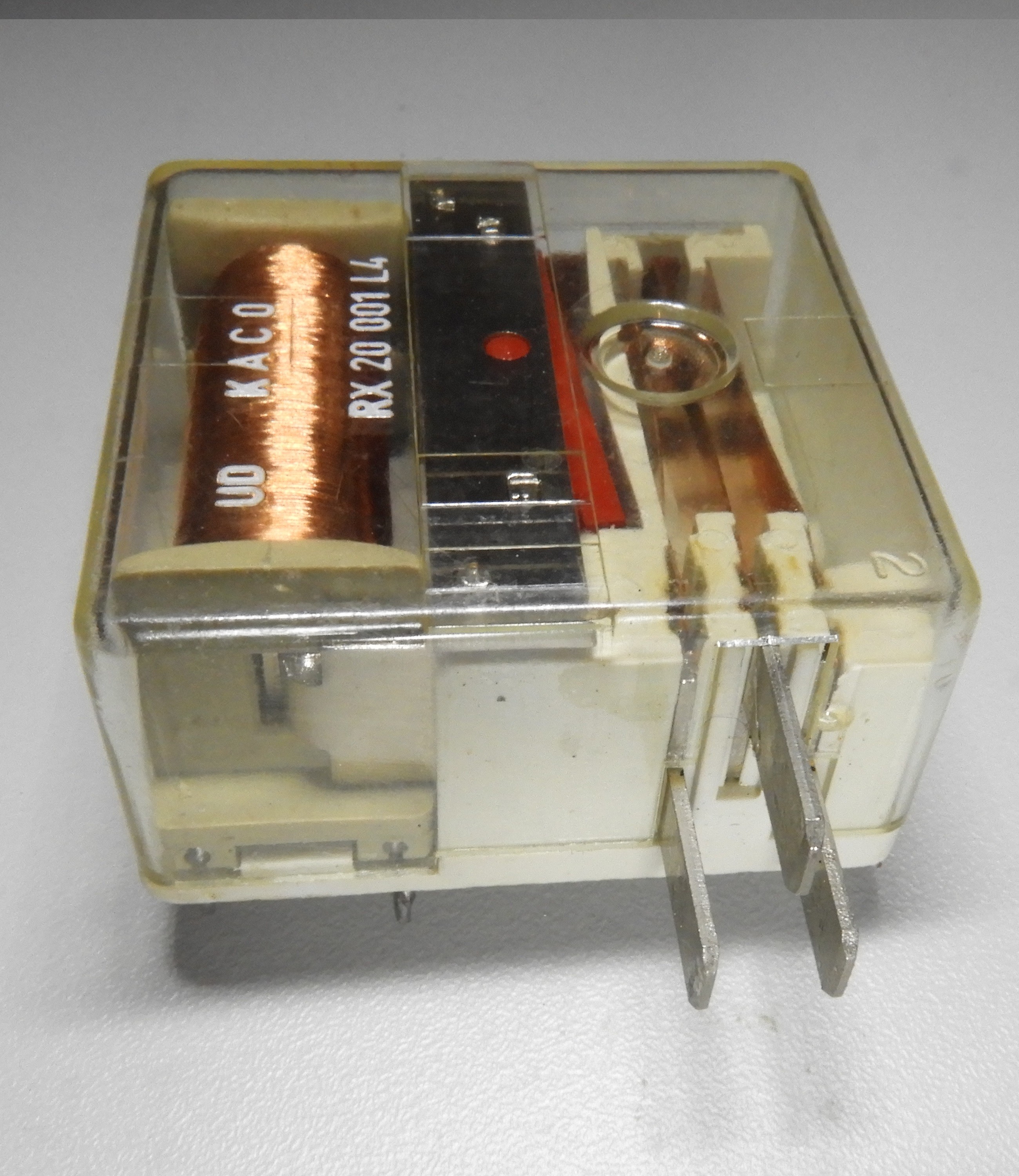 Latching Relays | Elektor Magazine