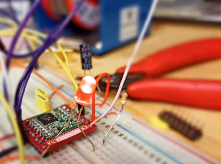 The Full Gamut of Microcontroller Debugging Techniques | Elektor Magazine The Full Gamut of Microcontroller Debugging Techniques | Elektor Magazine