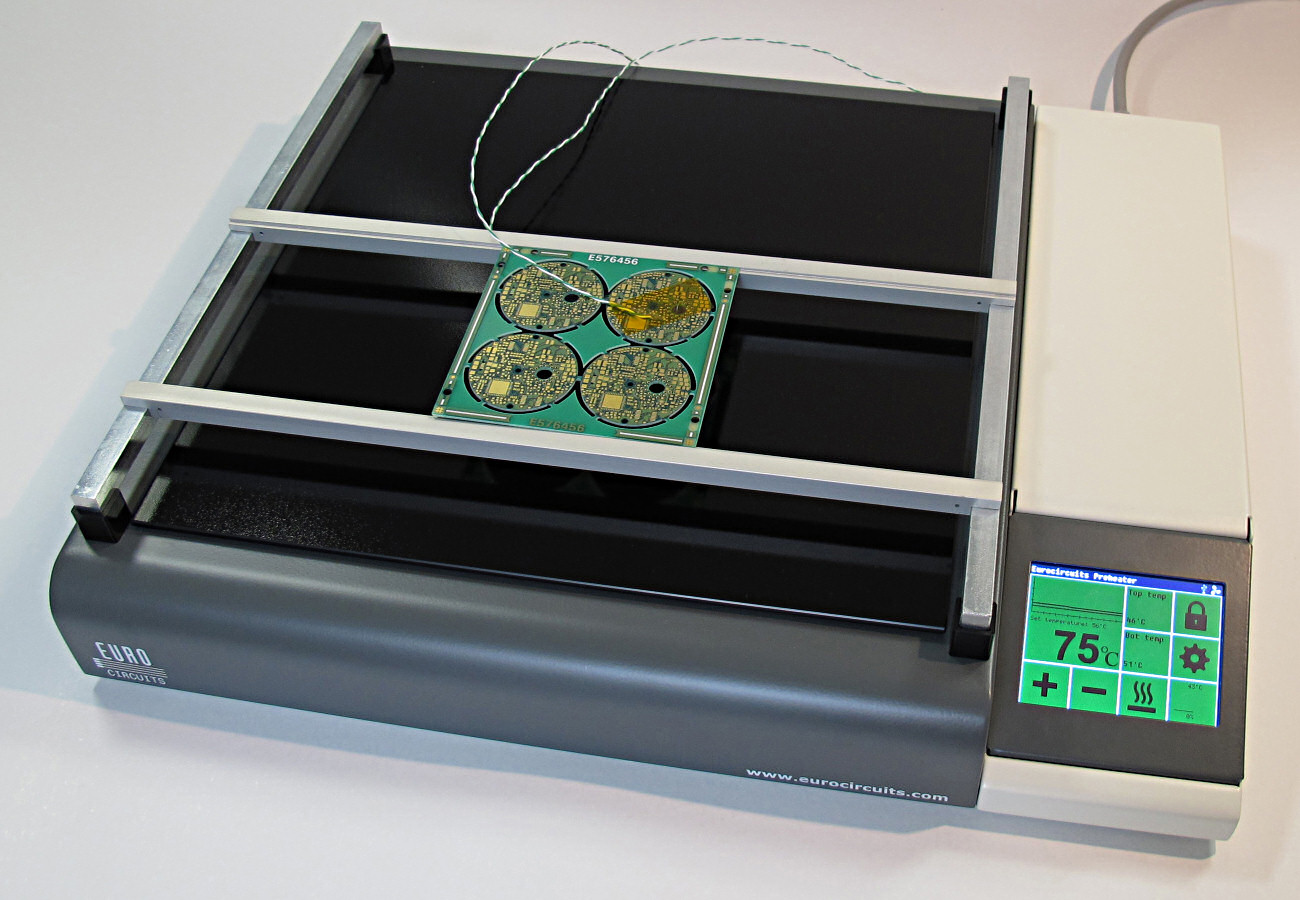 Review: eC-pre-heater und eC-fume-cube | Elektor Magazine