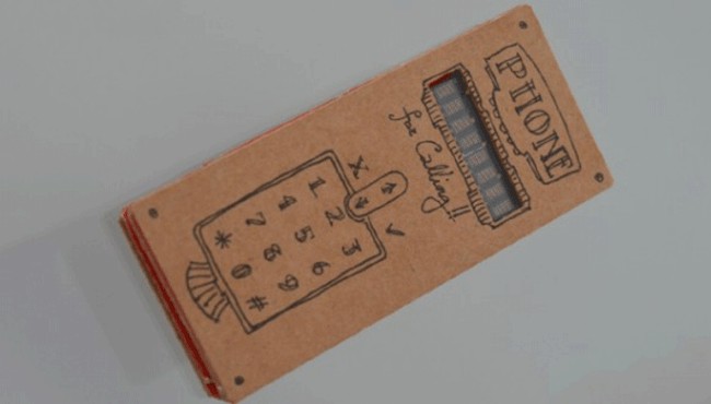 Téléphone en carton | Elektor Magazine