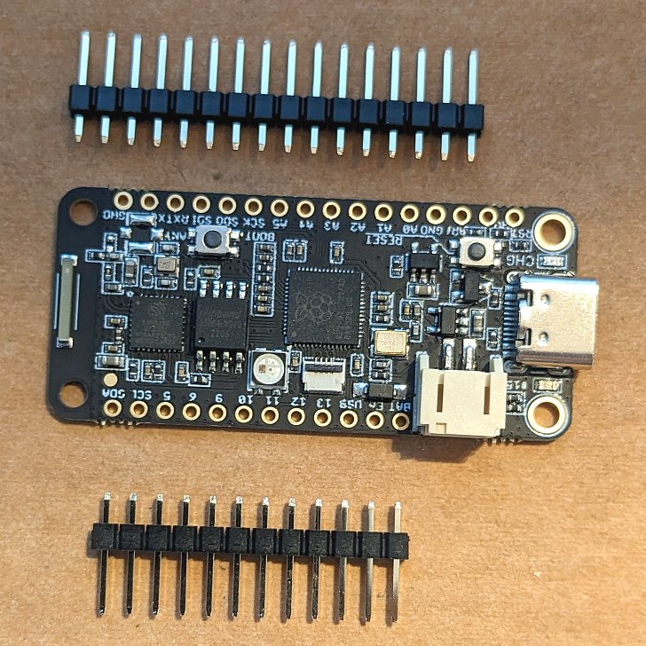 La Challenger RP2040 Wi-Fi MkII est une carte microcontrôleur compatible Arduino/Micropython ...