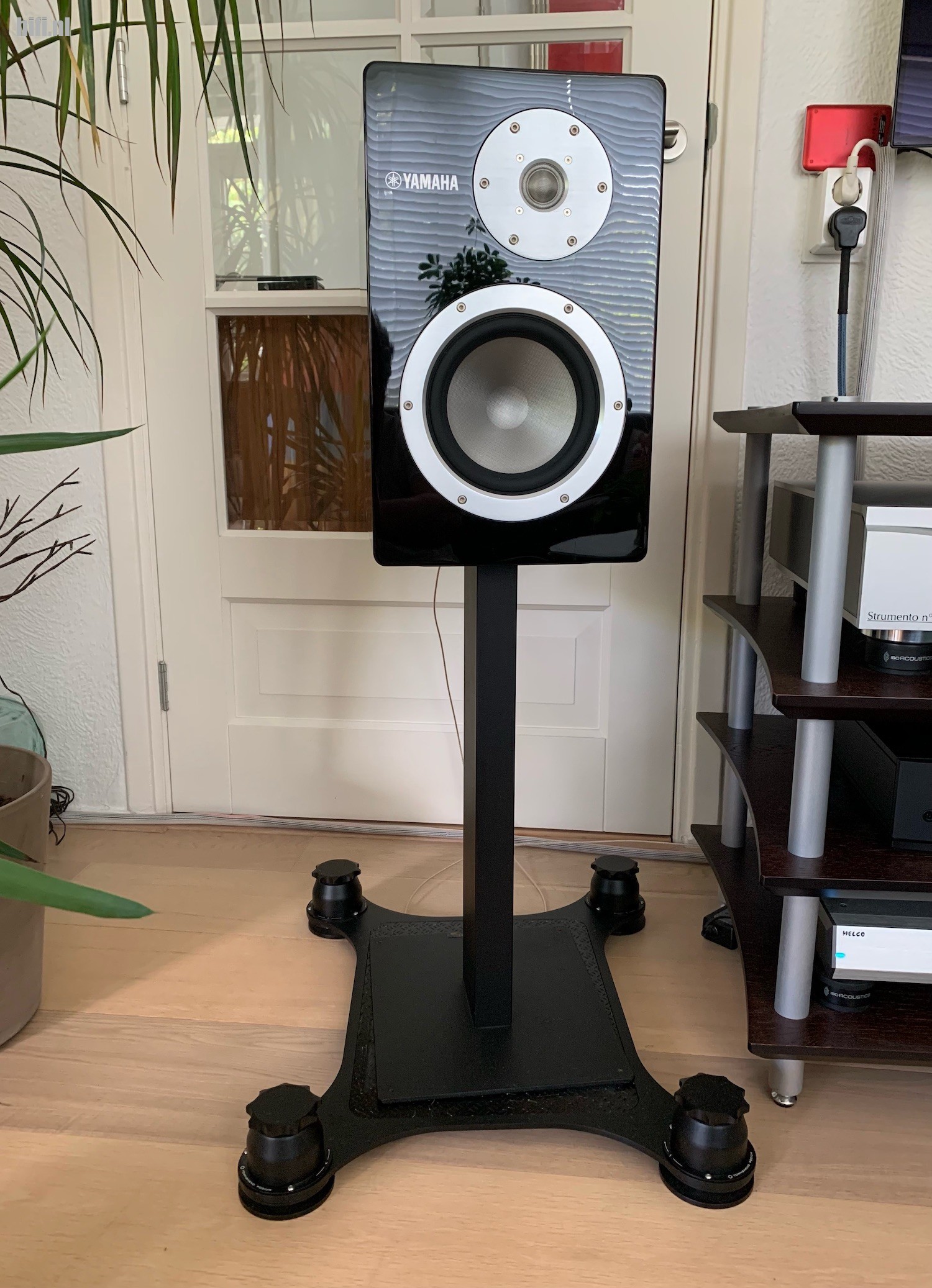 Review Yamaha NS 3000 luidsprekers precies in de roos