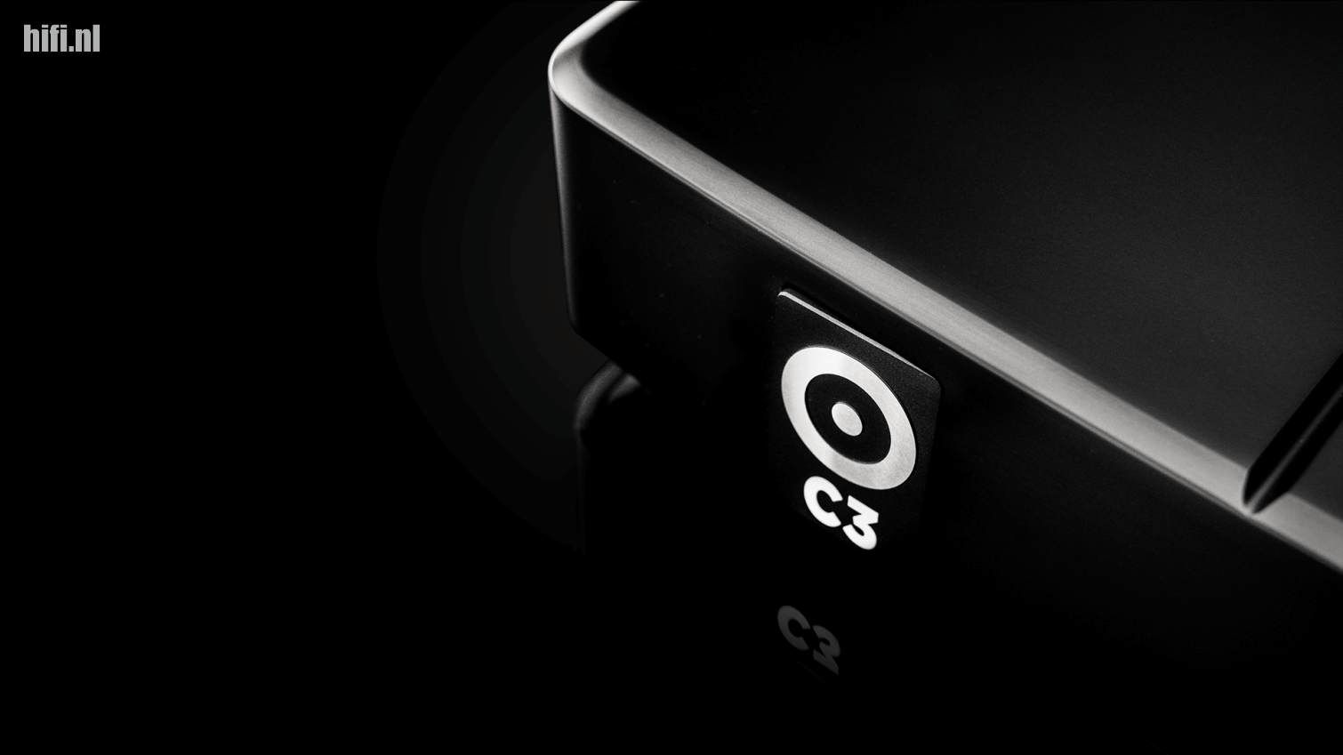 Review Ansuz Acoustics Mainz 8 C3 verdeelblok schoon zonder filter