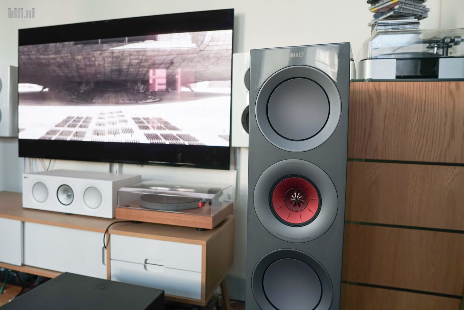 Review KEF R Meta in surround precies en dynamisch
