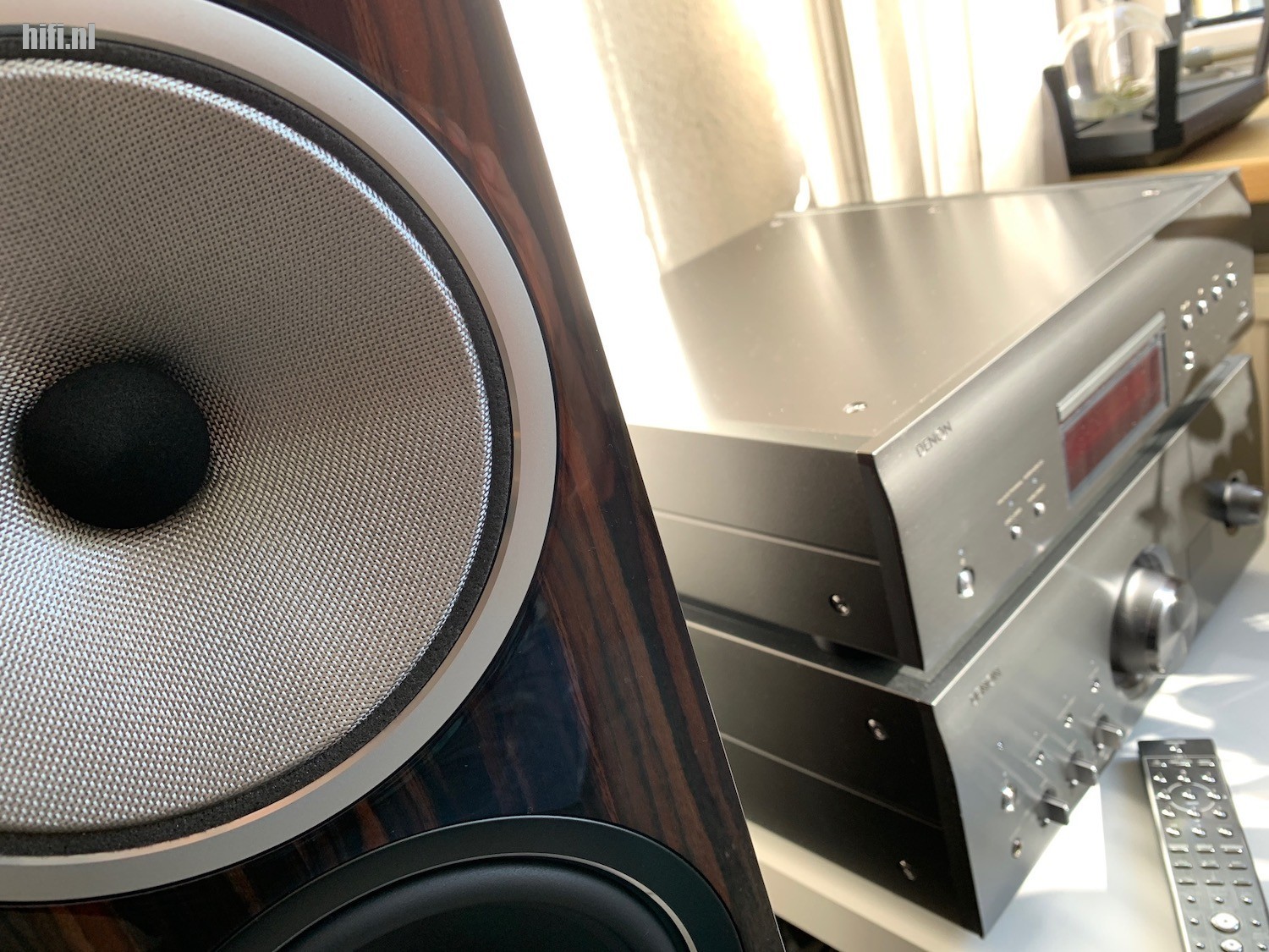 Review Bowers Wilkins 702 Signature