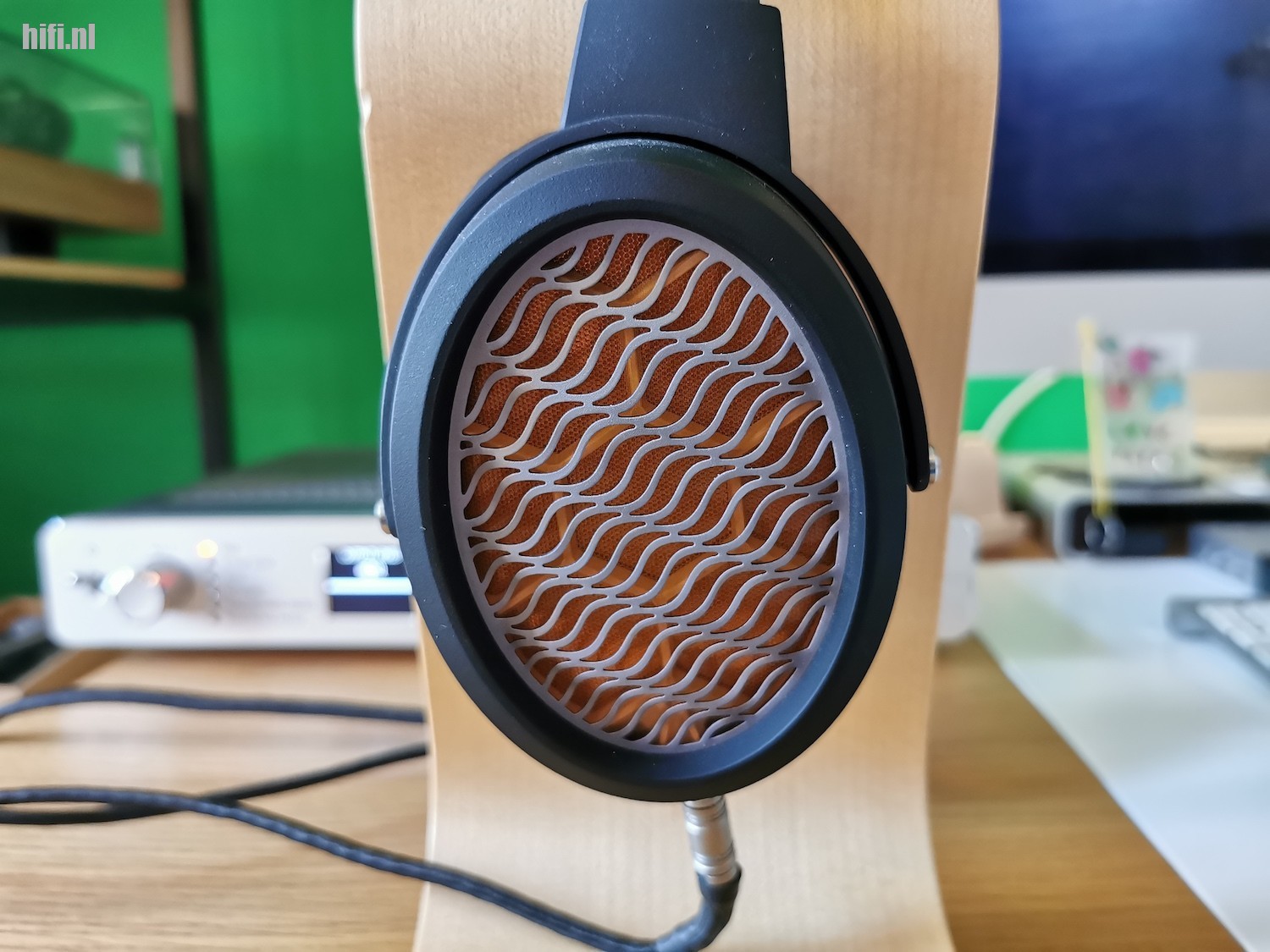 Review Warwick Acoustics Aperio headphone system