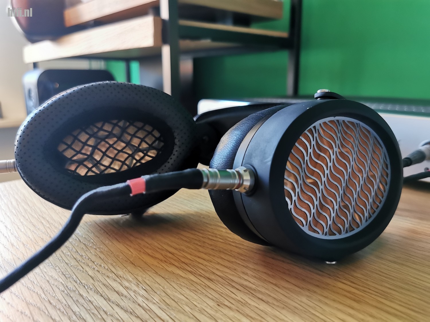 Review Warwick Acoustics Aperio headphone system