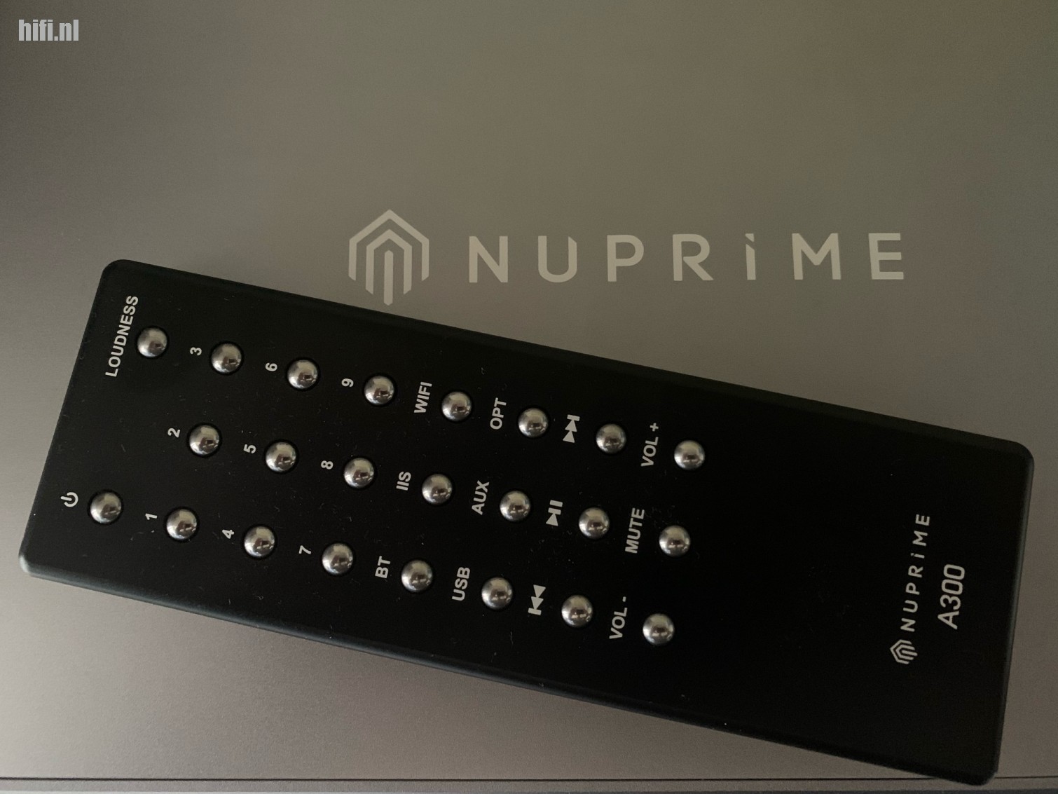 Review NuPrime Omnia A300 all in one Muziek uit een A4 formaat