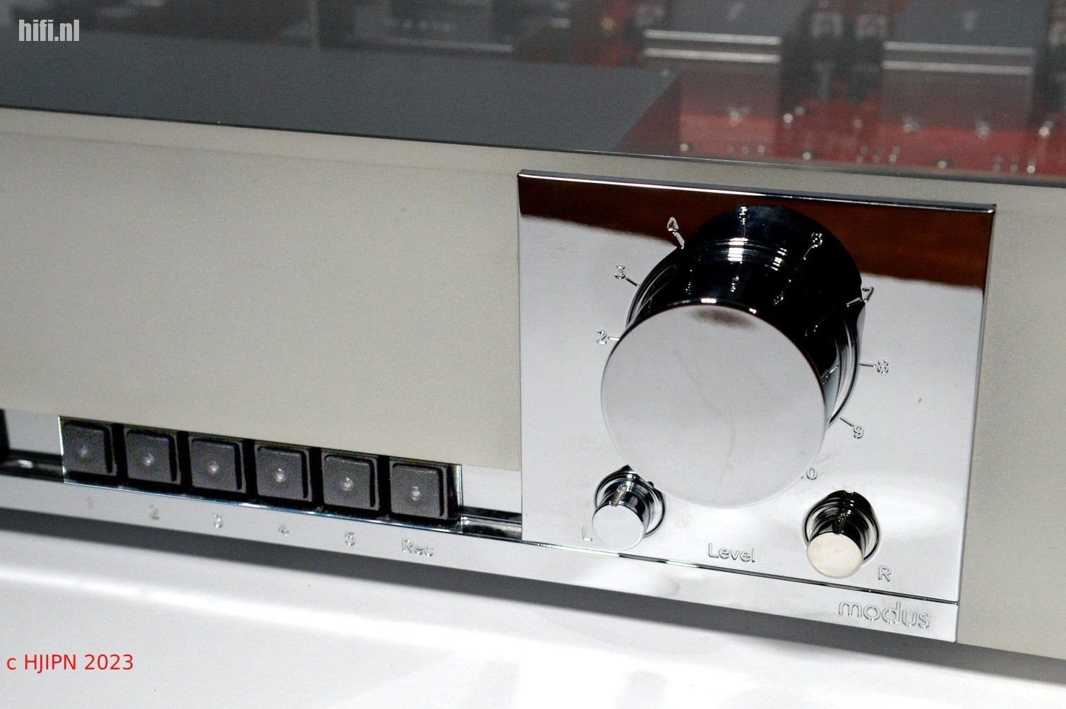Review Modus Audio SPR01 pre amp and SPA01 power amp